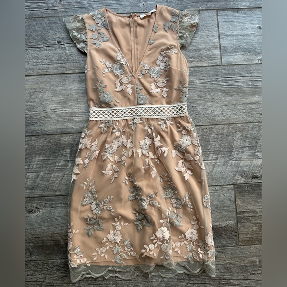Wayf | Dresses | Chic Tan Dress With Embroidered Details | Poshmark